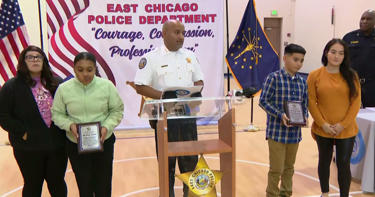 East Chicago police honor students who reported teacher accused of ...
