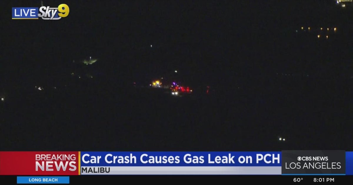 Car Crash Leads To Gas Leak On Pacific Coast Highway In Malibu Cbs