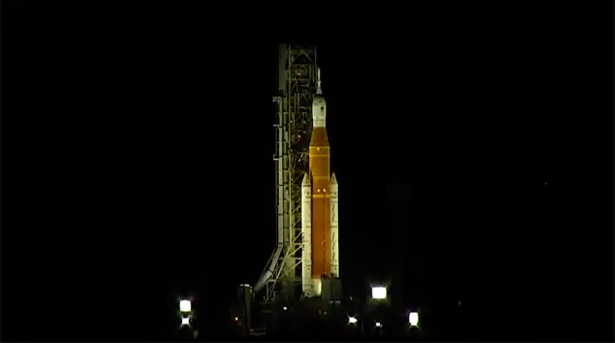 NASA's Artemis moon rocket cleared for third launch try early Wednesday ...