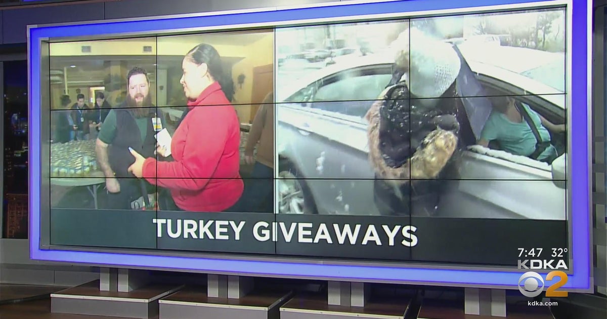 Najee Harris and others host turkey giveaways - CBS Pittsburgh