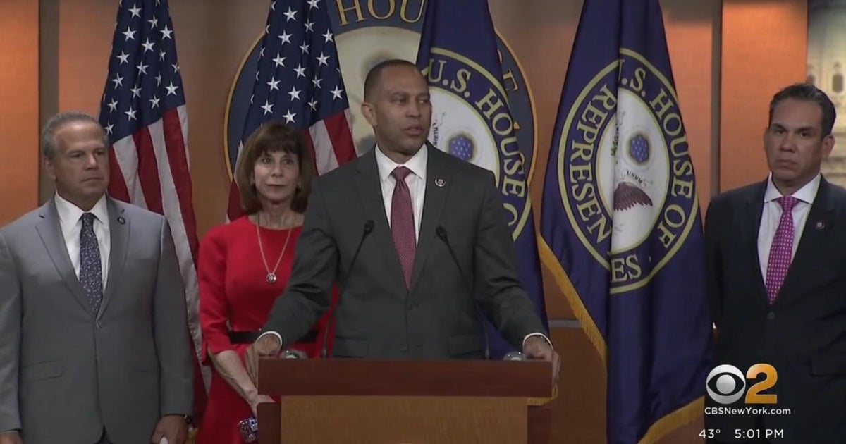 Brooklyn Rep. Hakeem Jeffries could succeed Nancy Pelosi - CBS New York