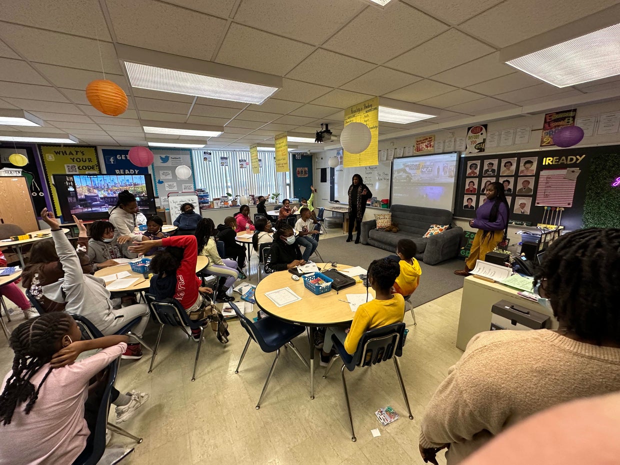 CBS Detroit producers visit Southfield elementary school on career day ...