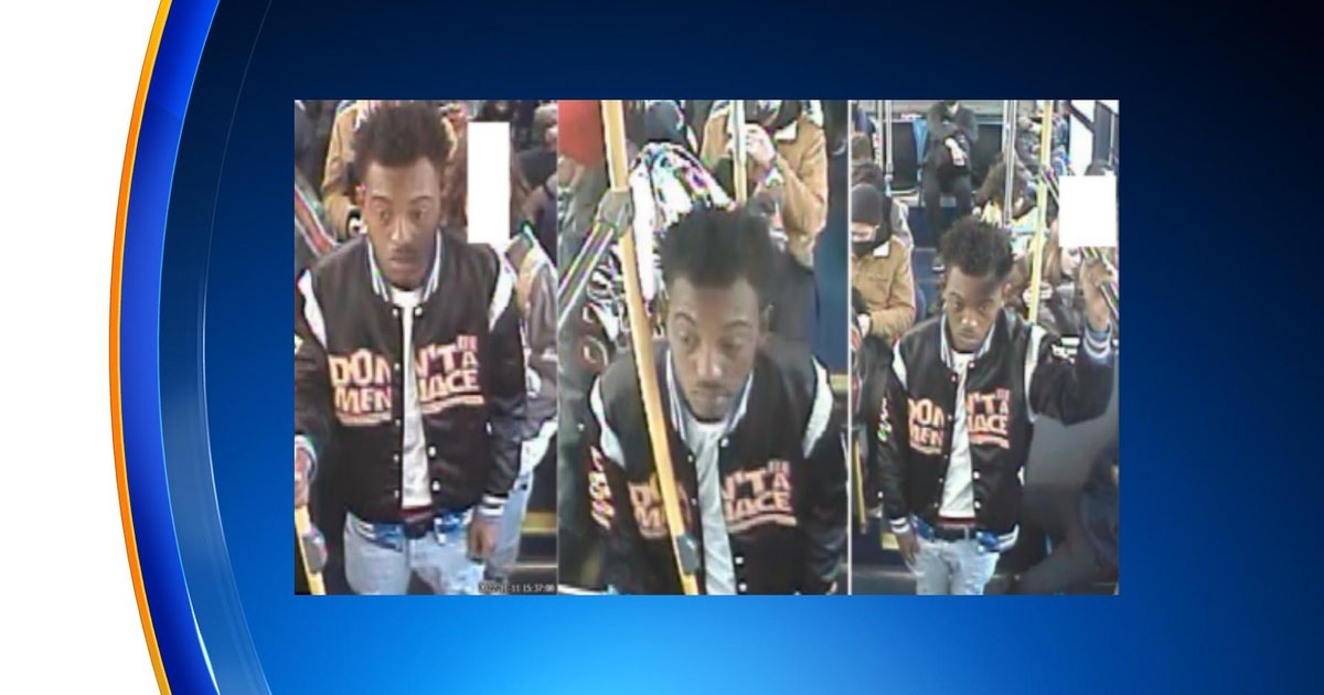 Mass Transit Detectives Seek Suspect In Robbery On Cta Bus In West Loop