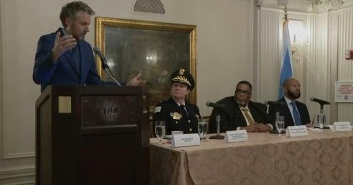 CBS 2's Brad Edwards hosts panel on crime, Chicago's judicial system ...