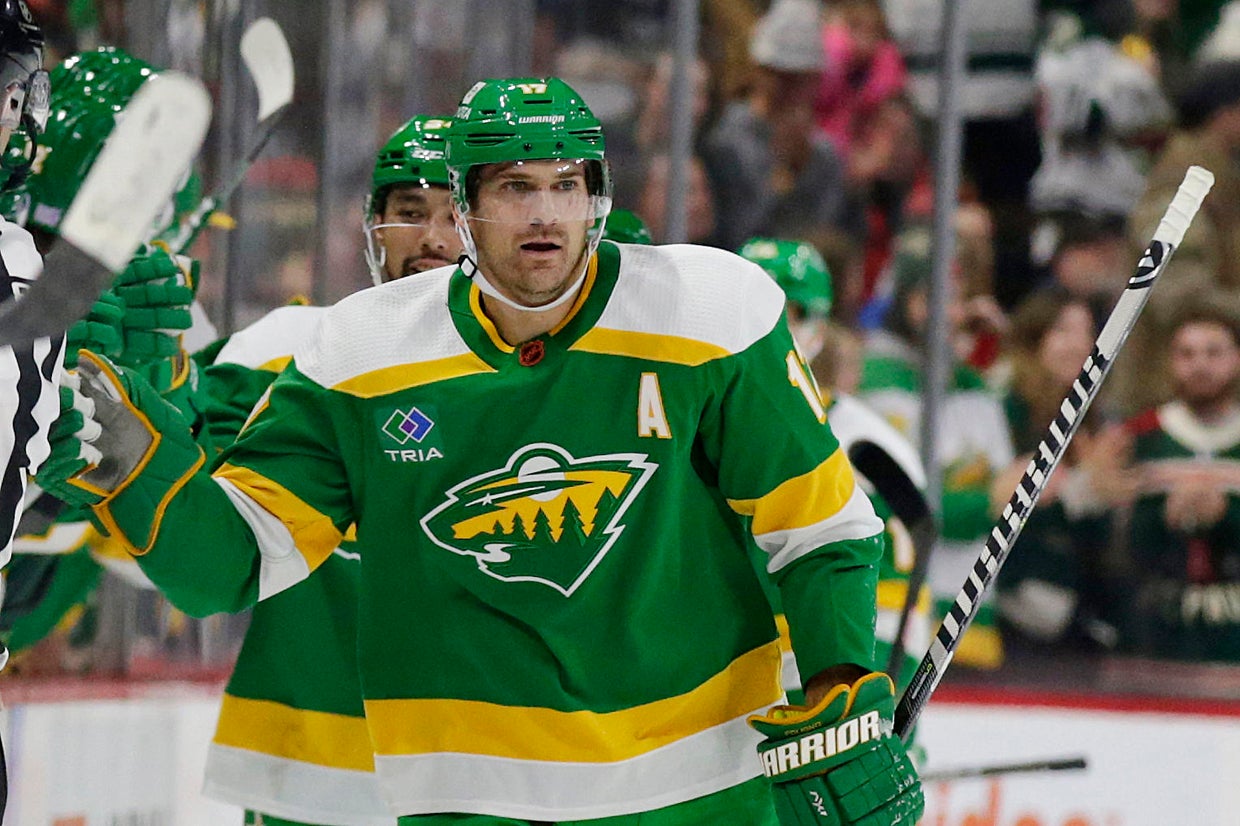 Foligno scores twice as Wild rout Jets, 6-1 - CBS Minnesota