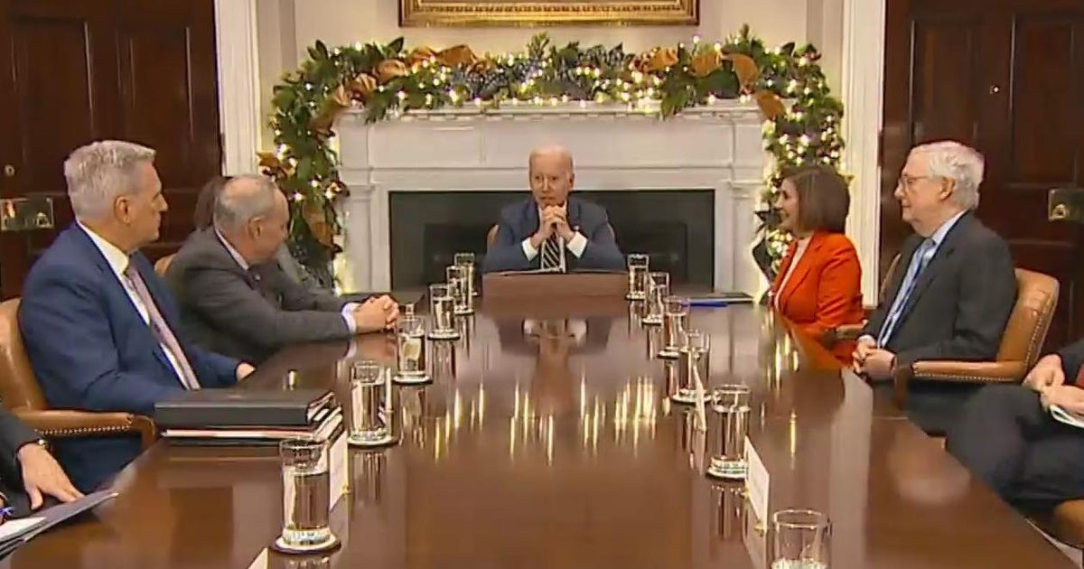 President Biden meets congressional leaders with rail strike looming ...