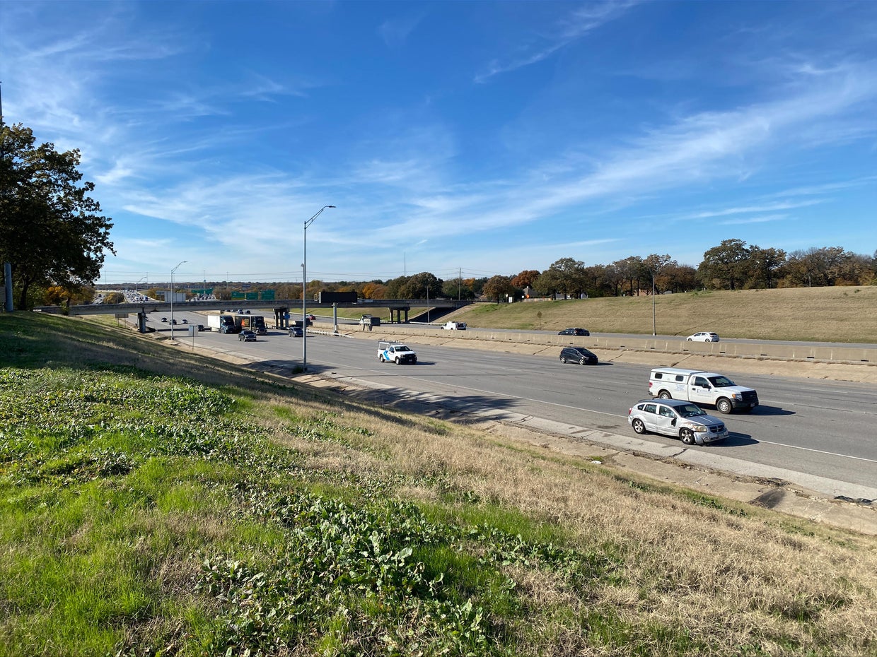 TxDOT breaks ground on $1.6B highway construction project - CBS Texas
