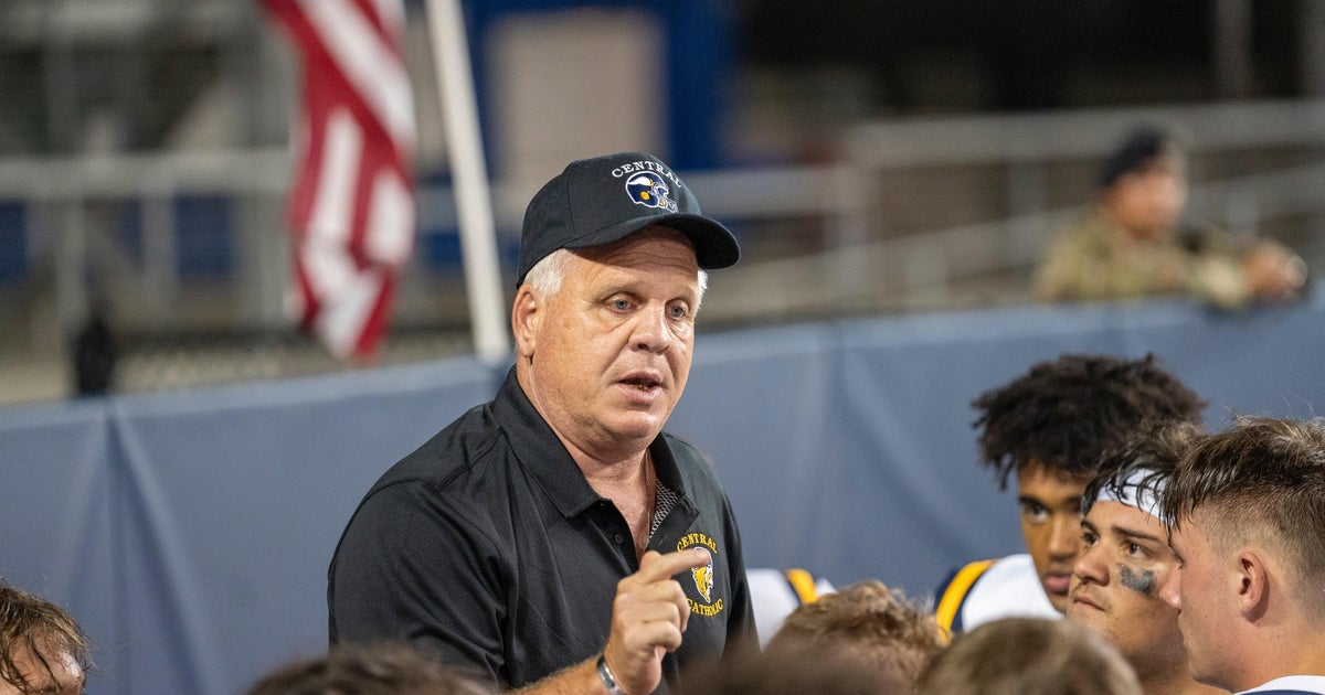 Central Catholic football coach Terry Totten retires - CBS Pittsburgh