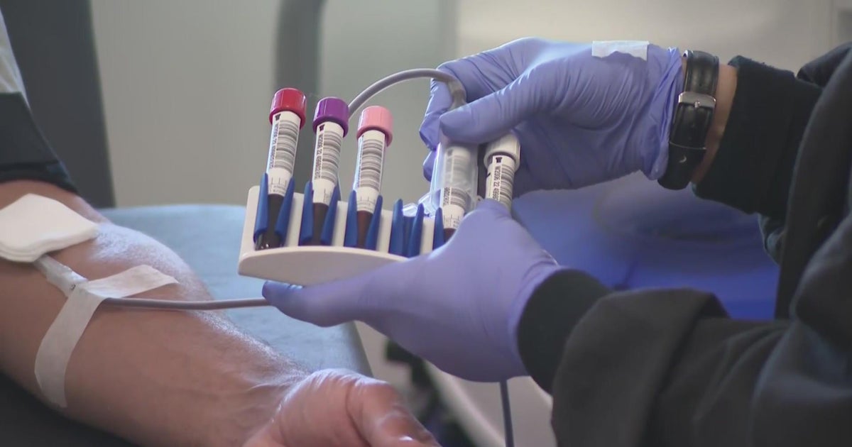 FDA will "likely" end policy banning gay men from donating blood - CBS ...