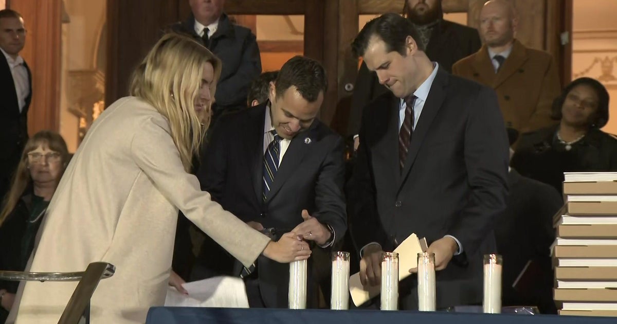 Vigil in Jersey City shines light on antisemitism nearly 3 years after ...