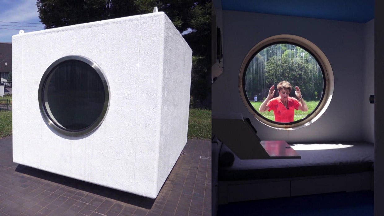 Tokyo says goodbye to an ultra-modern architectural marvel - CBS News