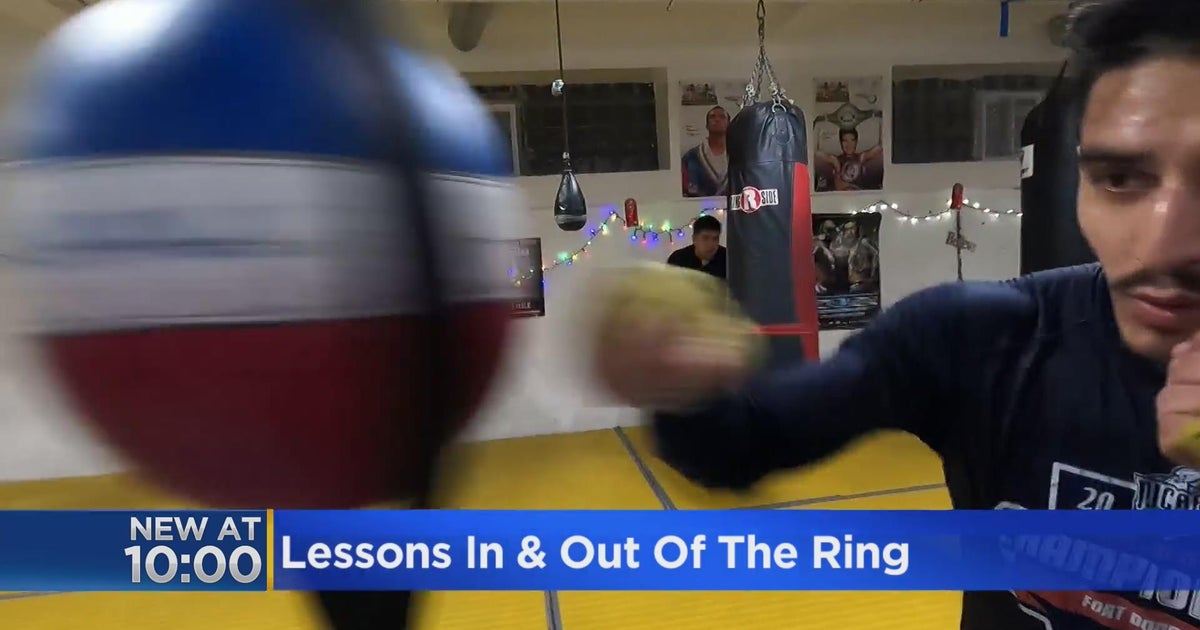 Chicago Youth Boxing Club provides lessons in and out of the ring - CBS ...