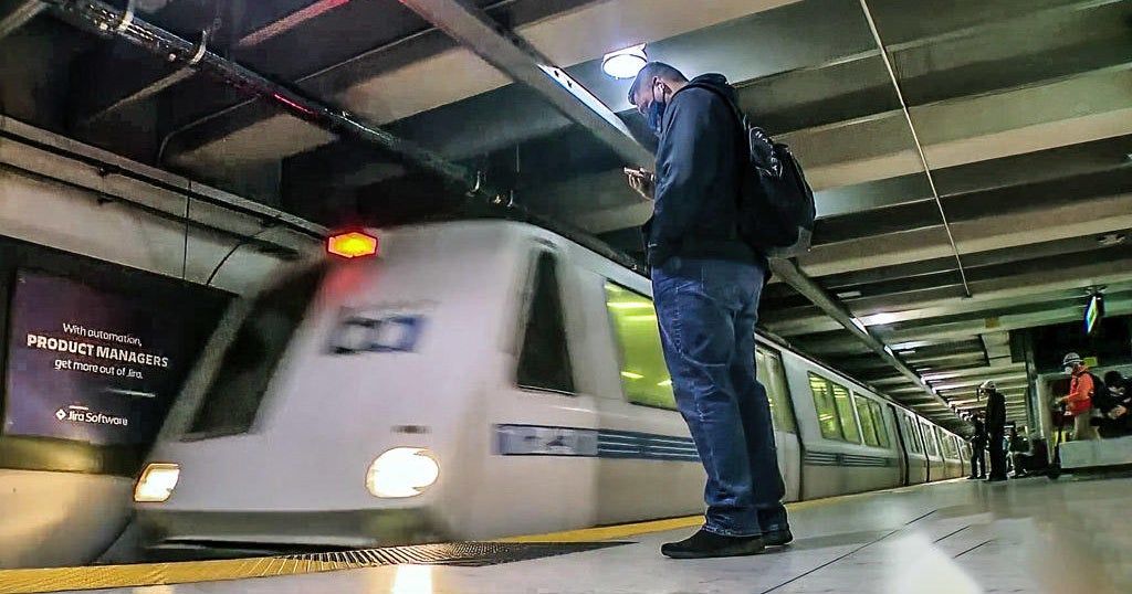 BART board approves fare, parking fee hikes - CBS San Francisco