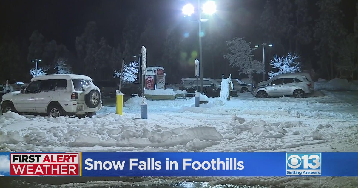 Foothills hit with heavy snow - CBS Sacramento