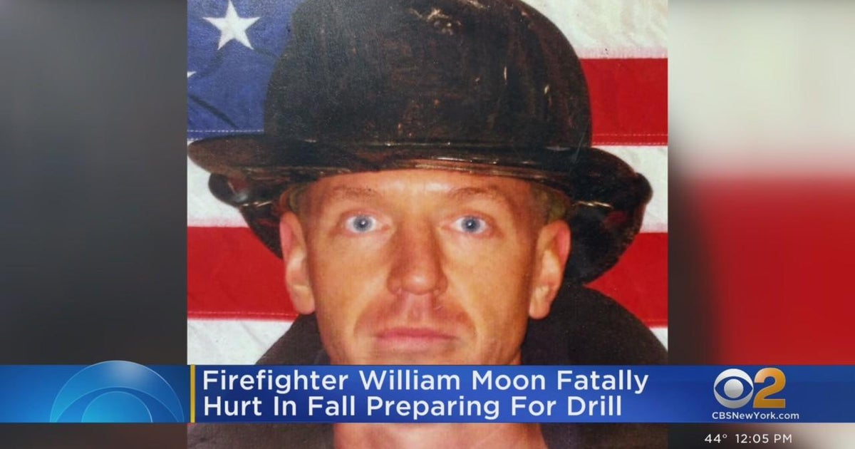 Firefighter William Moon fatally hurt during drill - CBS New York