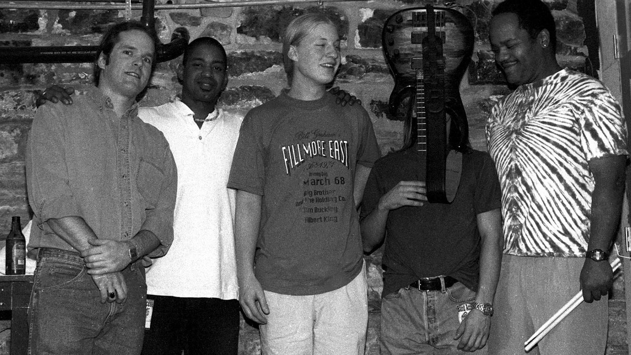 Michael Weintrob's instrumental photography - CBS News