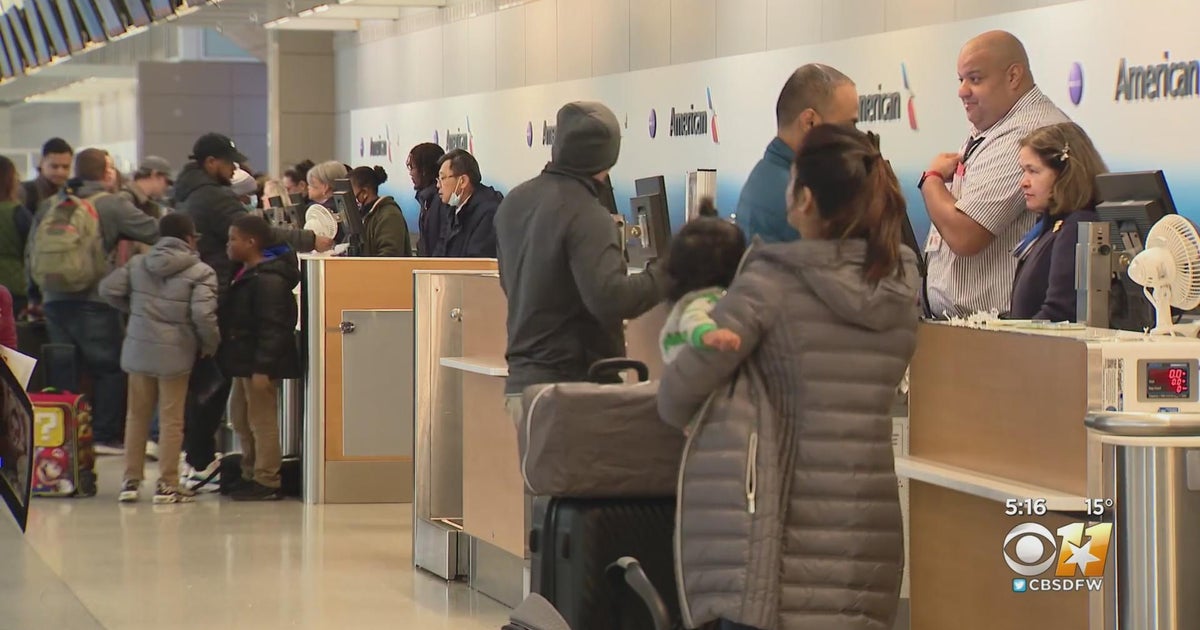 DFW travelers deal with delays, cancellations - CBS Texas