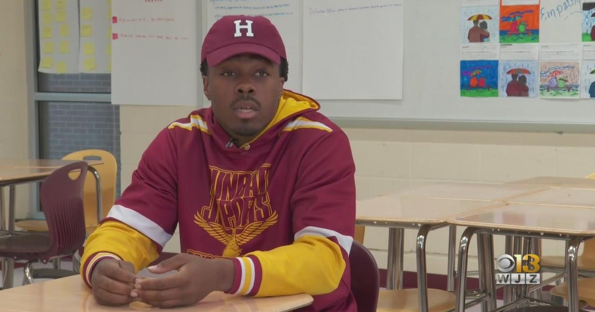Dunbar High School football standout plans for future, chooses Harvard ...