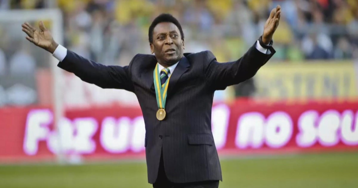 Soccer legend Pelé, winner of record 3 World Cups, dies at 82 - CBS ...