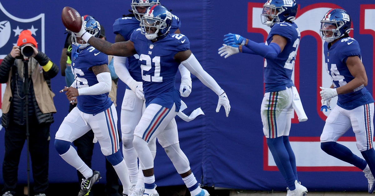Giants take care of business, crush Colts and clinch playoff berth ...