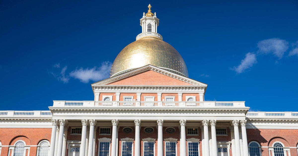 Massachusetts House delays swearing in apparent winners of 2 close ...