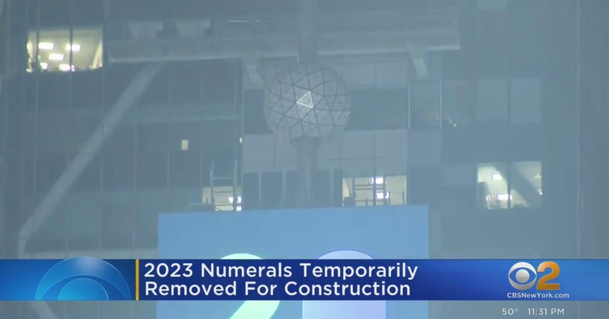 2023 numerals in Times Square temporarily removed for construction ...