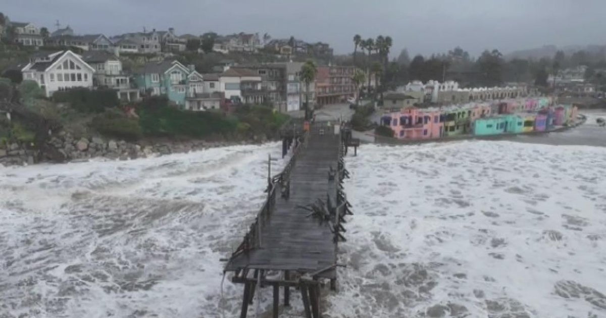 Deadly storm powered by atmospheric river, bomb cyclone wreaks havoc ...