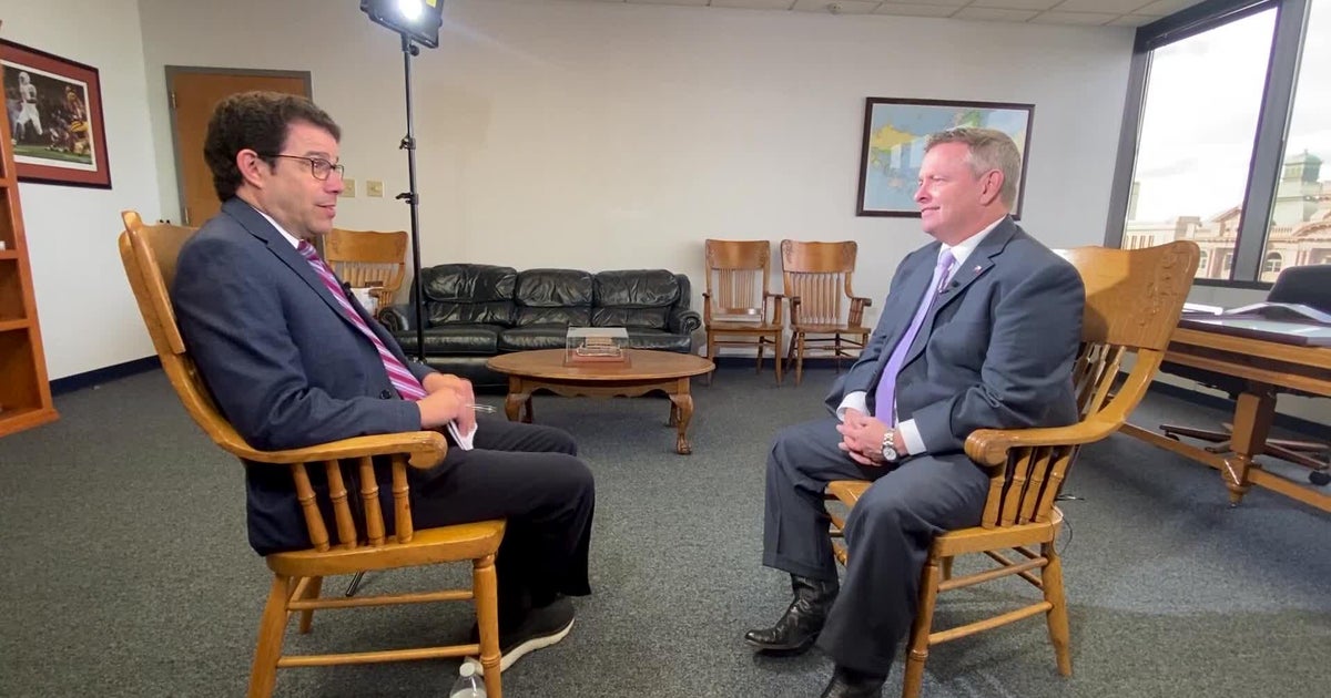 Tarrant County Judge Tim O'Hare shares his 2023 priorities - CBS Texas