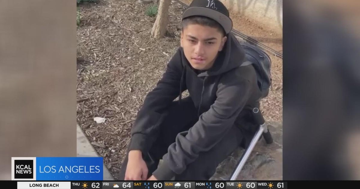 Teenager dies after being stabbed, shot in Downtown LA - CBS Los Angeles