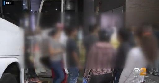 Mayor Eric Adams heads to Texas for first-hand look at border crisis ...