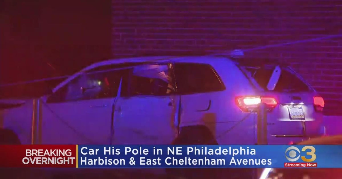 Car hits pole in Northeast Philadelphia - CBS Philadelphia