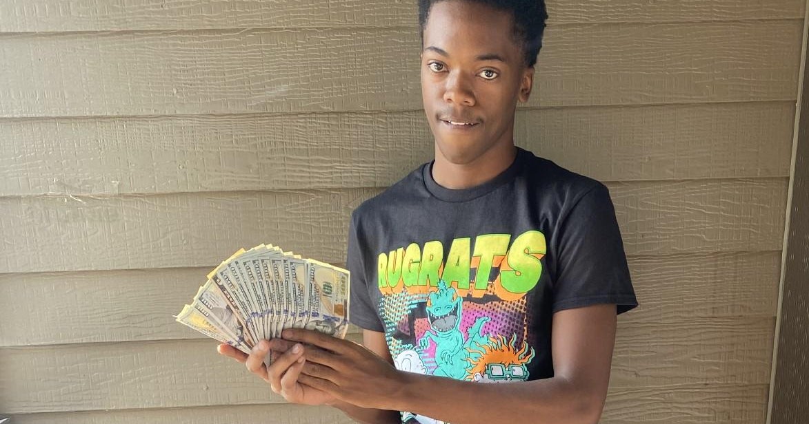 Kyree Brown posted selfies with money after murdering couple who ...