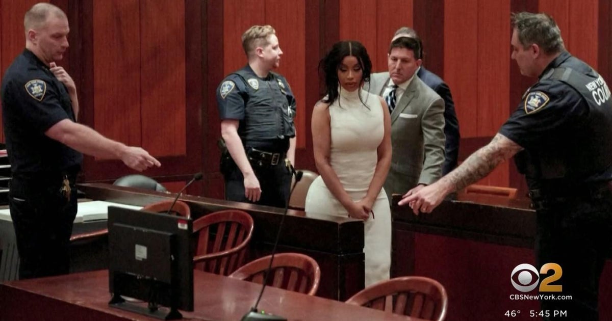 Judge orders rapper Cardi B to complete community service - CBS New York