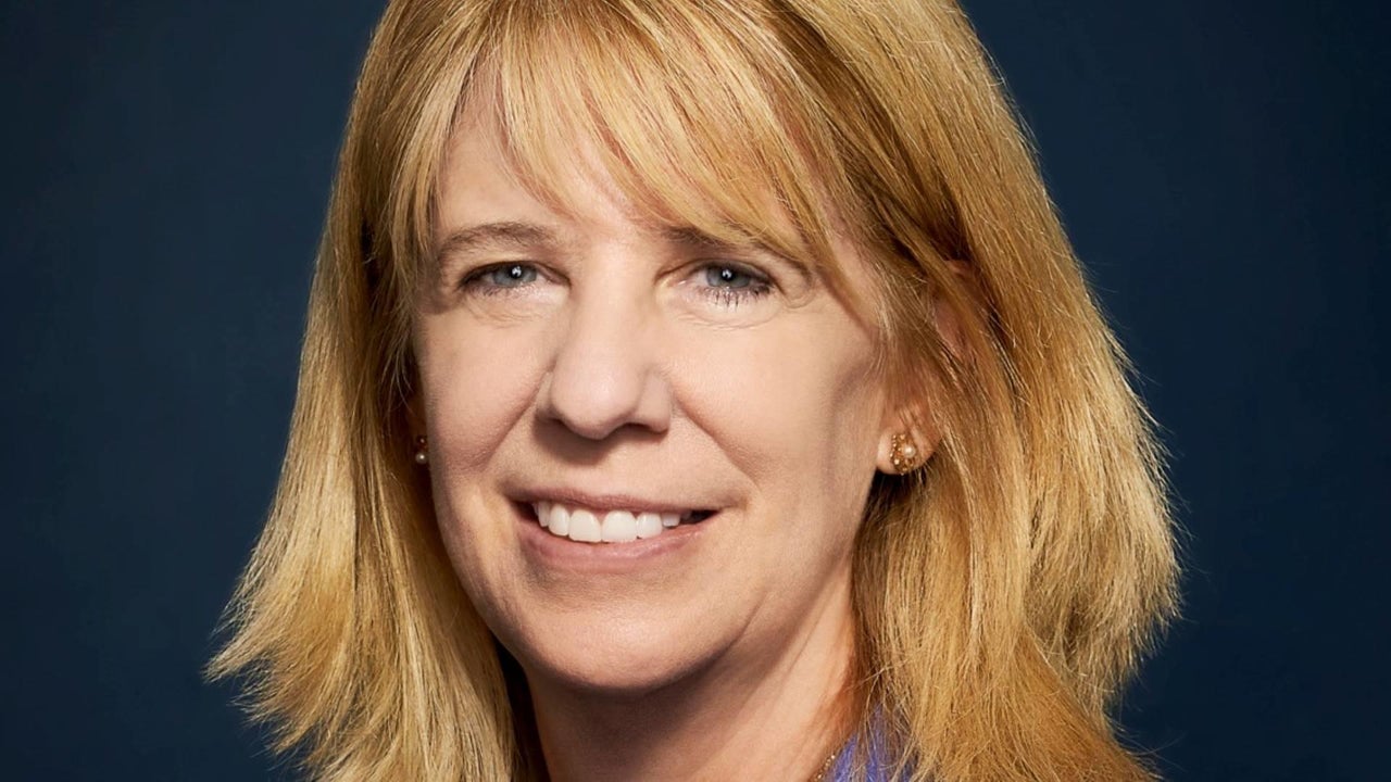 CBS News Team - Anchor & Correspondent Bios - CBS News