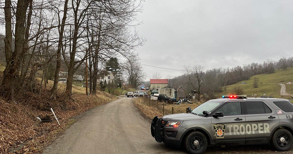 Man killed after exchanging fire with police during standoff in Greene ...