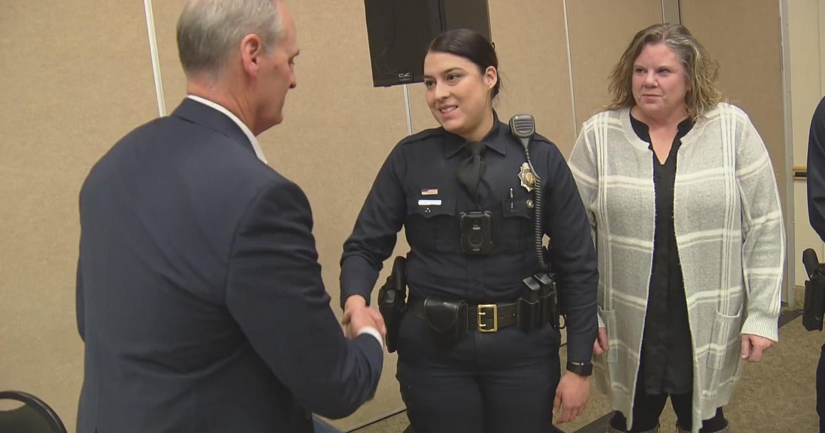 Denver police officers recognized for helping in mental health crises ...