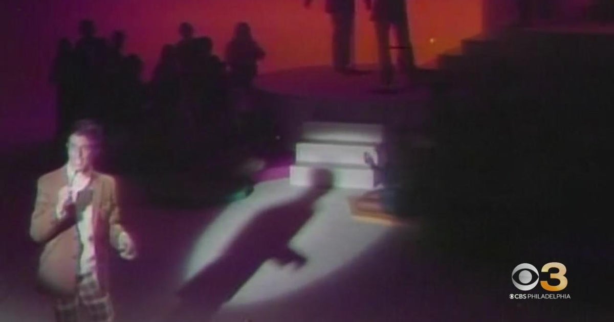 Philly's Jerry Blavat, "Geator with the Heater," dies at 82 - CBS ...