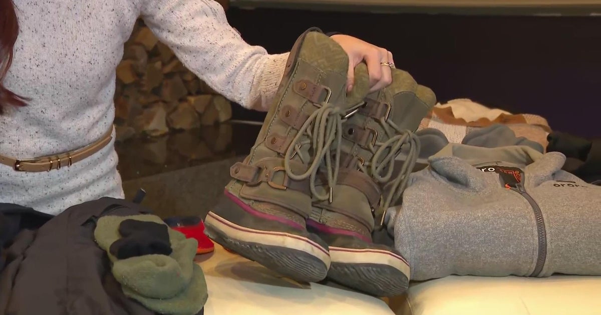 Tips for keeping warm outside during the cold snap - CBS Minnesota