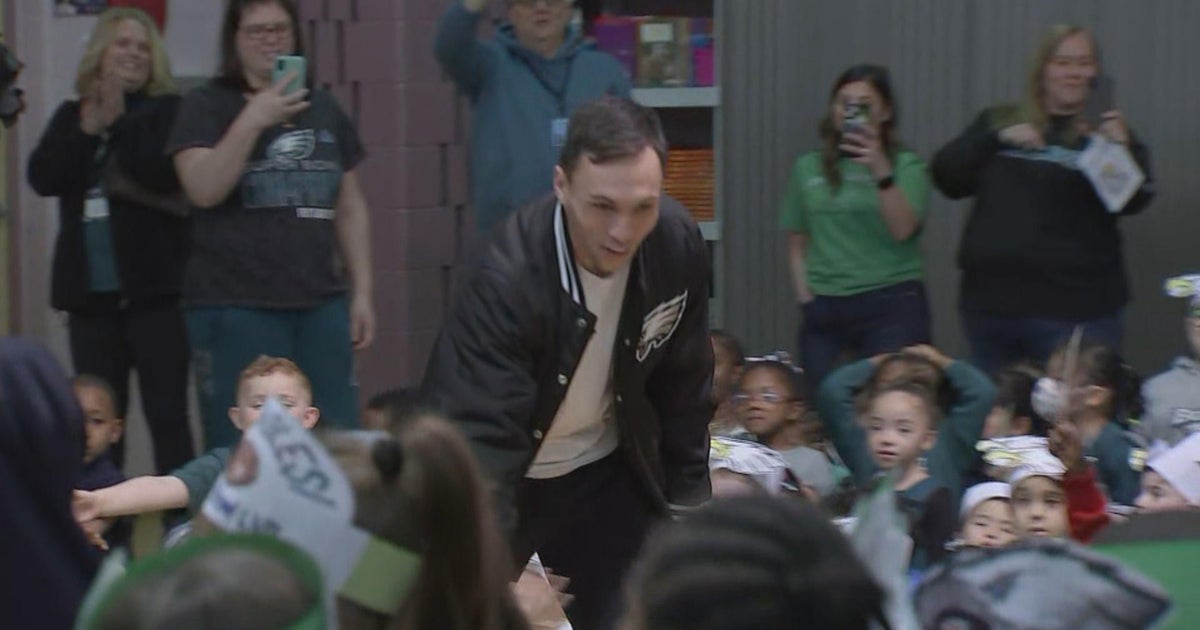 Eagles' Britain Covey surprises South Philadelphia school - CBS ...