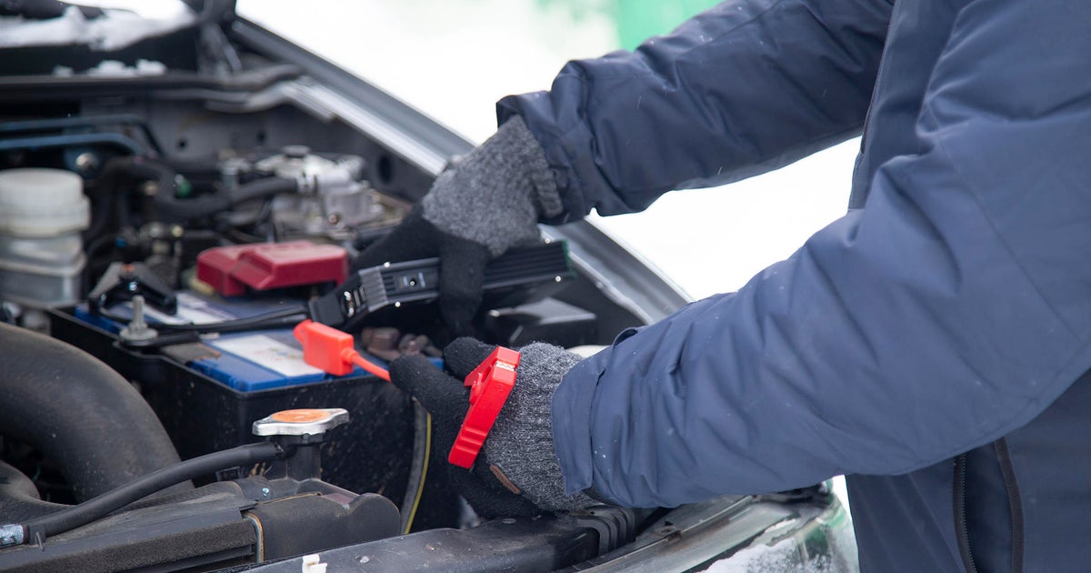 How to avoid a dead car battery in the frigid cold - CBS Boston