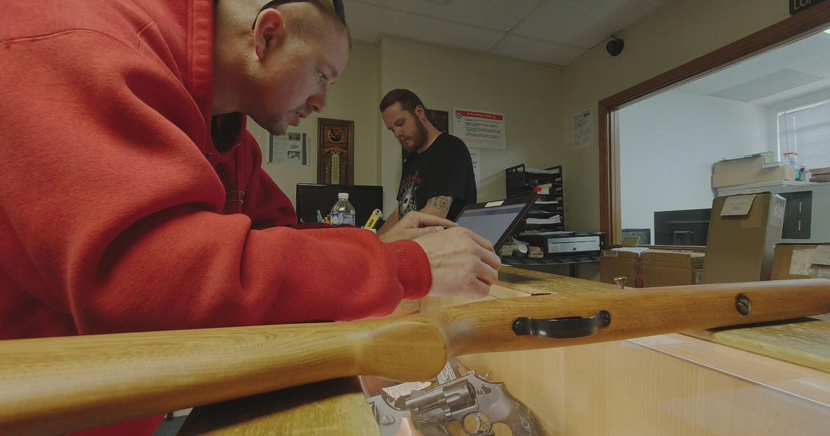 Minnesota public safety committee approves four gun control bills - CBS ...