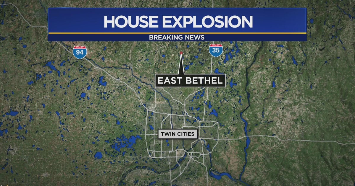 Crews respond to house explosion in East Bethel - CBS Minnesota