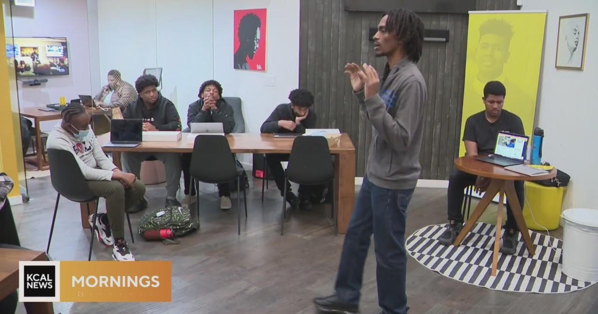 Hidden Genius Project: Inglewood hub for Black tech leaders - CBS Los ...