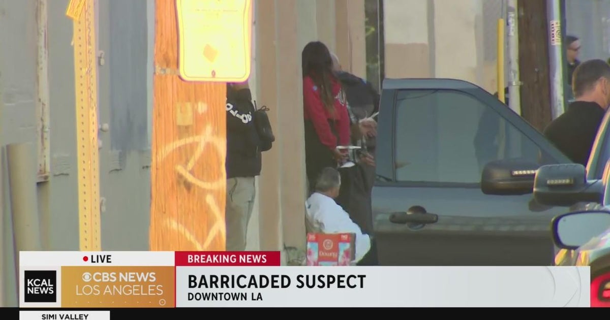 Fashion District standoff: Suspect barricaded, SWAT on scene - CBS Los ...
