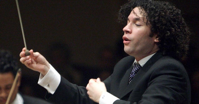 Conductor Gustavo Dudamel in 2008 | 60 Minutes Archive - CBS News