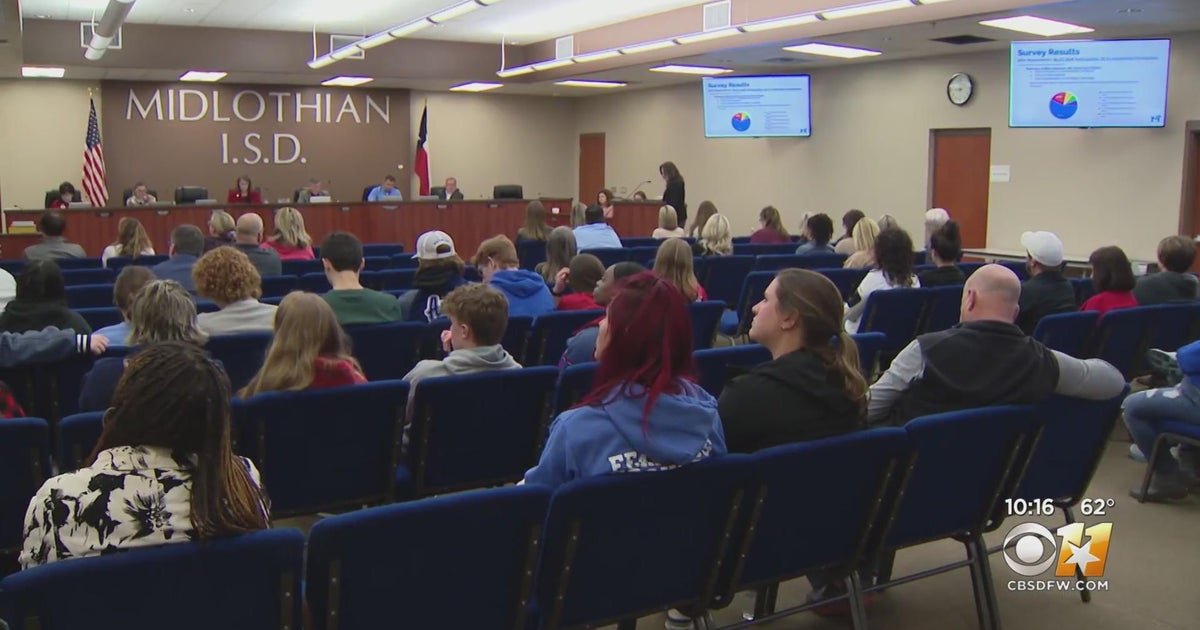 Midlothian ISD exploring 4-day work week to lure new teachers - CBS Texas