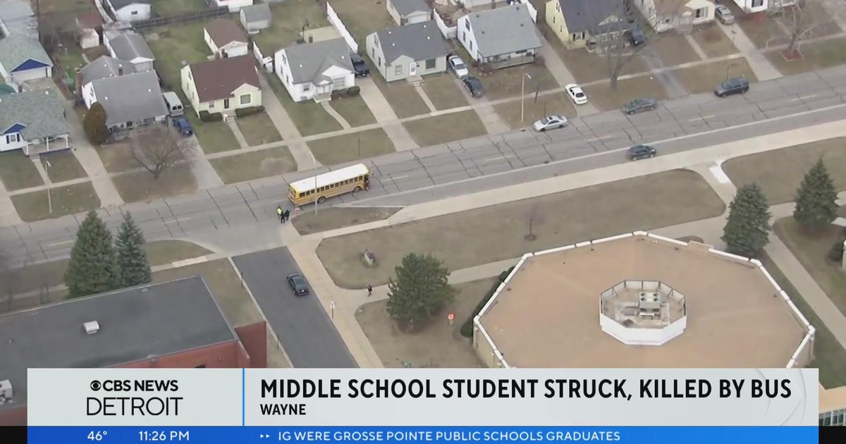 Wayne middle school student fatally struck by bus, police say - CBS Detroit