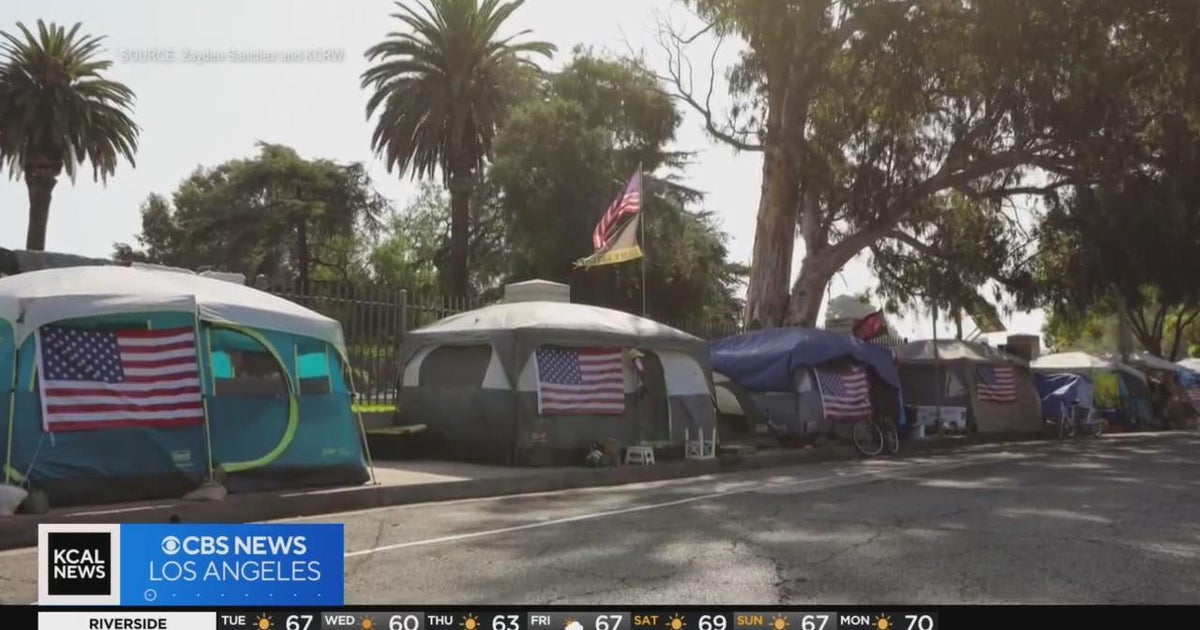 'City of Tents' podcast looks at homelessness among LA veterans - CBS ...
