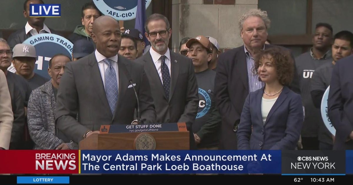 Adams: Loeb Boathouse coming back - CBS New York