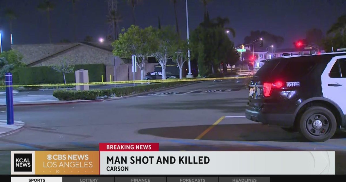 Carson shooting: 1 dead, 1 hospitalized at SouthBay Pavilion Mall - CBS Los Angeles